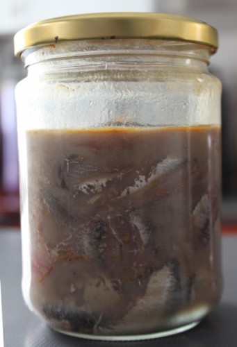 Bagoong isda, boquerones fermentados al estilo filipino | Umami Madrid